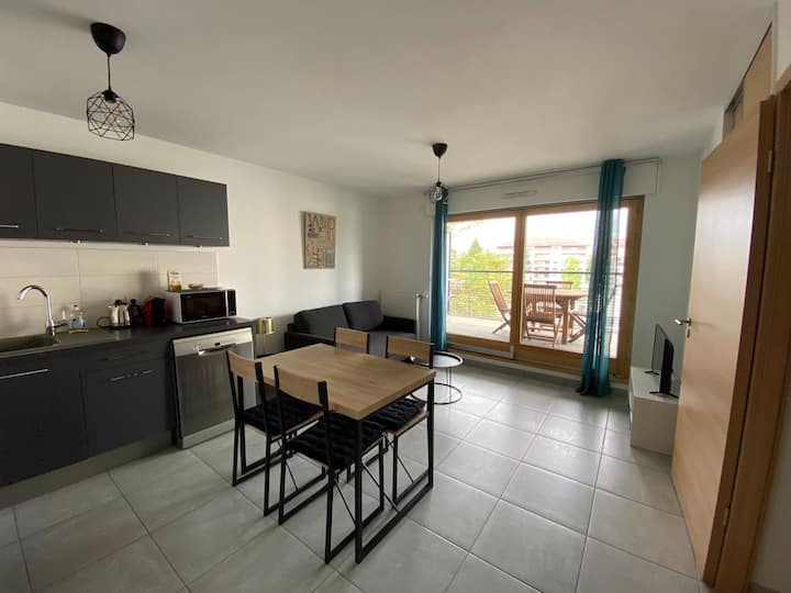 Appartement Neuf Au Bord Du Lac 3* Avec Parking - Annecy