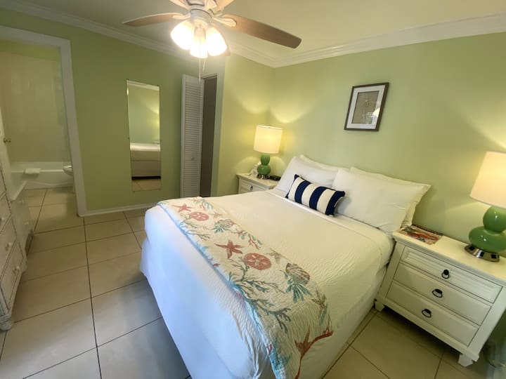 Seashell Room - Key West, FL