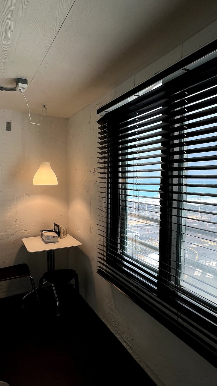 Brne / 06 Small Room ( Early Check In ) Ocean View - Jeju-si
