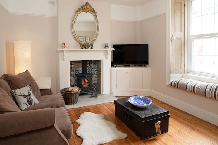 Beautiful Cotswold Stone Cottage - Chipping Norton