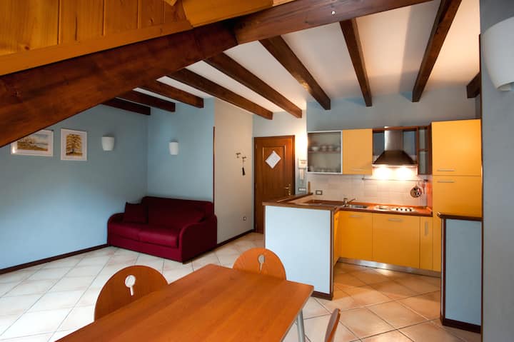 Casa Vacanze Ianni Mansarda I Pittori - Santa Maria Maggiore