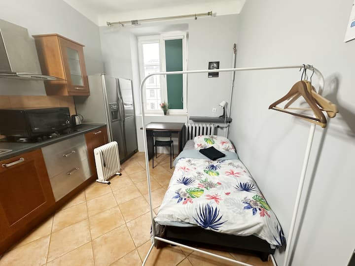 Fantastic Waw - Room Ch16-e - Varsavia