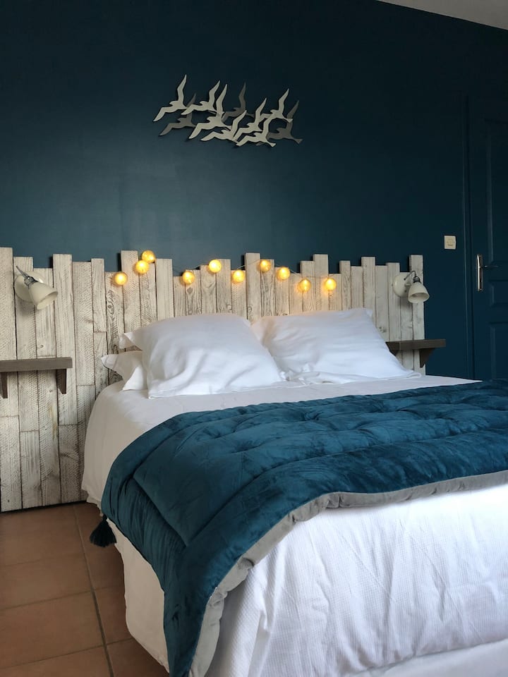 C'est Une Maison Bleue - Angoulins