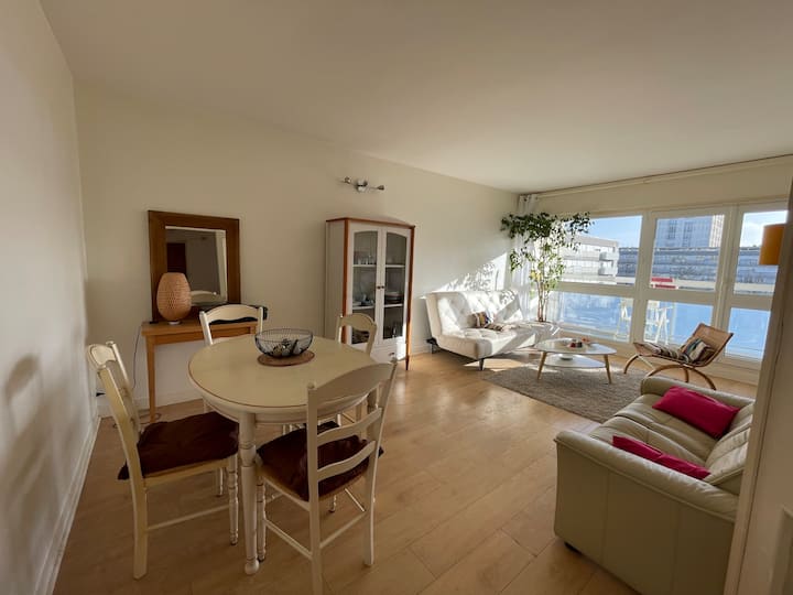 Appartement Vaste Et Lumineux - Sautron