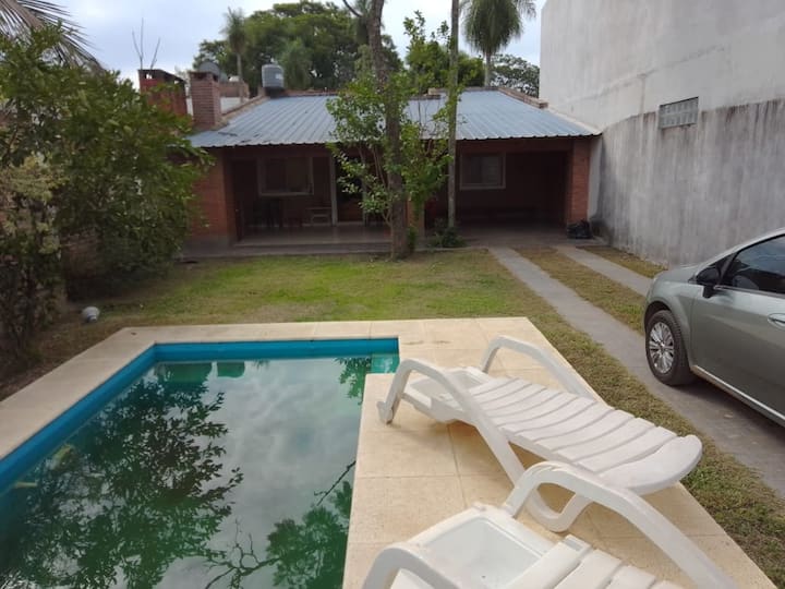 Alquilo Casa, Paso De La Patria - Ñeembucú