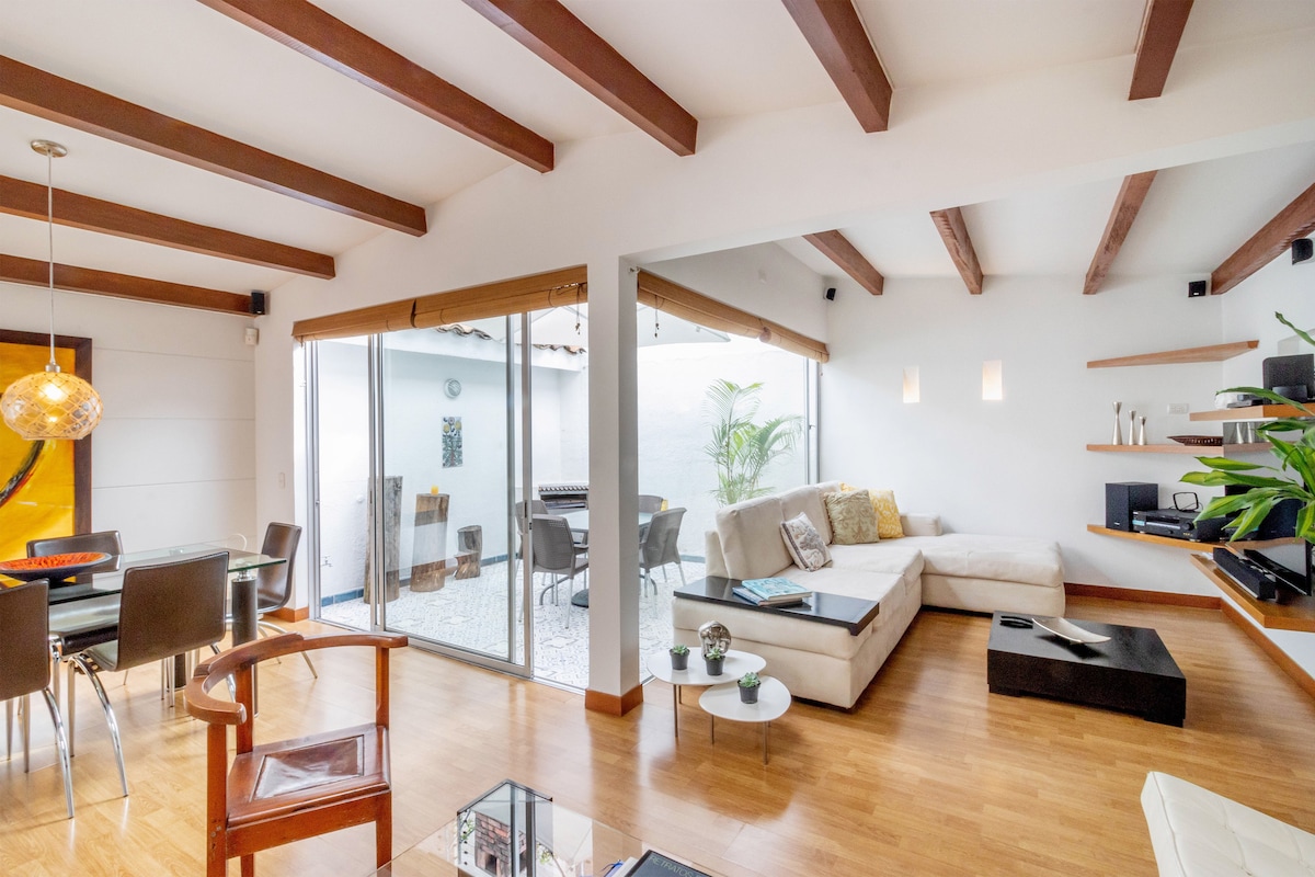 Spectacular townhouse in the best area of Bogota - Apartments for Rent ...