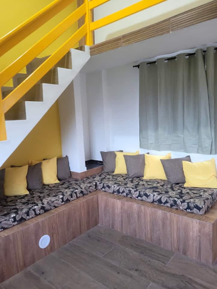 Laguna Sc Praia Do Sol Mezanino Nº 02 Mobiliado. - Laguna