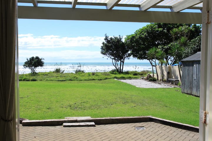Kbhh - Beachfront Beauty - Bur1 - Ōhope