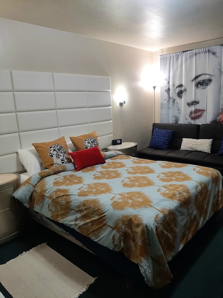 The Signature Unit: Queen + Sofa Bed - Moreno Valley, CA