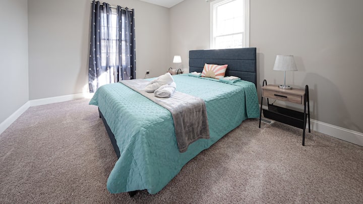 Delightful Airy Remodeled 1/1 Elsas - Evansville, IN
