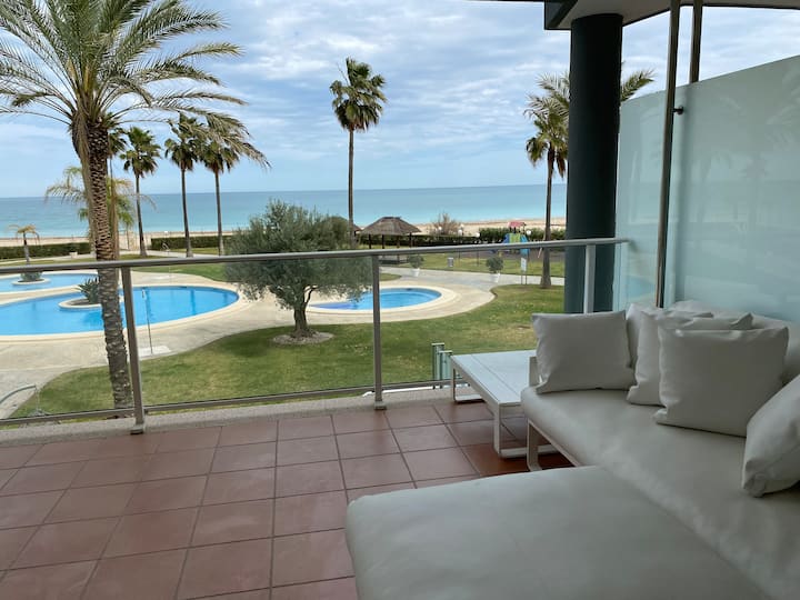 Fabuloso Primera Línea De Playa - Orba