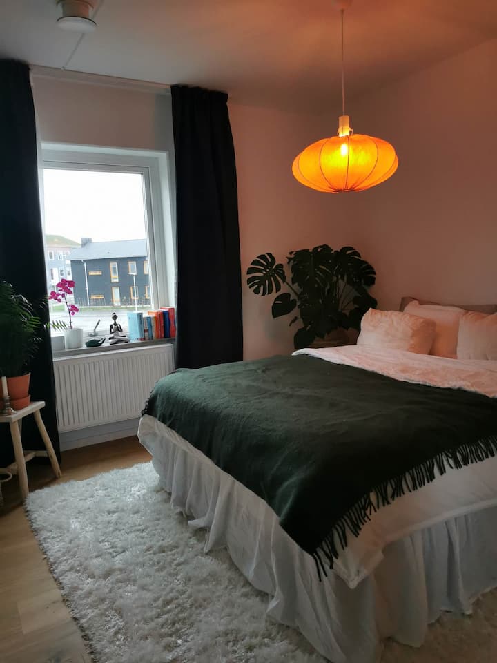 2 Bedroom Apartment, 10min To The Center - Kalmar