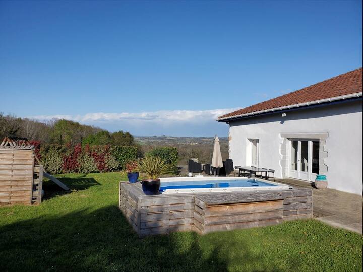Maison Familiale Avec Piscine. - Peyrehorade