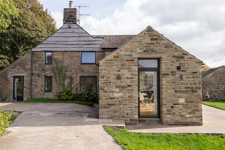Stylish Cottage - Lovely Views - Hathersage