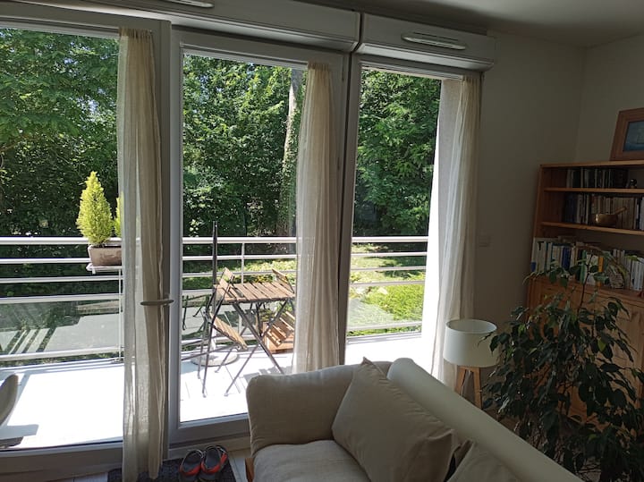 Chambre Au Calme Et Au Vert - Longueau