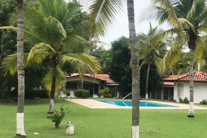 Maison Avec Piscine - Golf - Panamá
