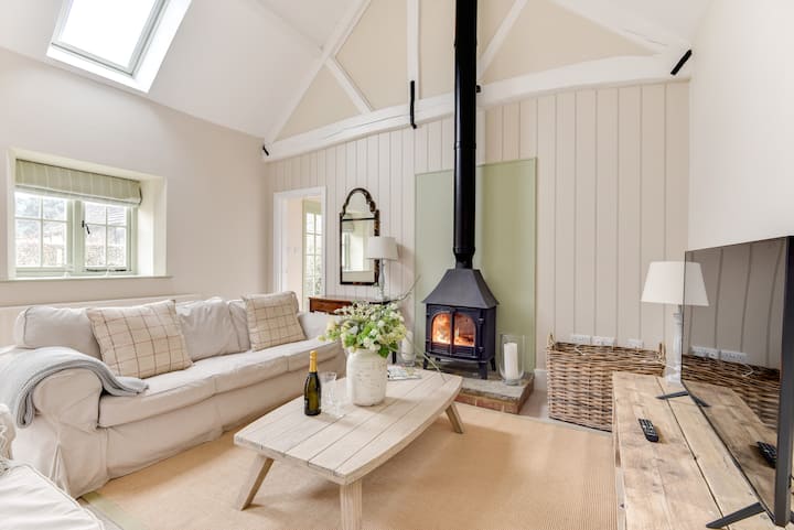 Flint Country Cottage In The South Downs, Steyning - Steyning