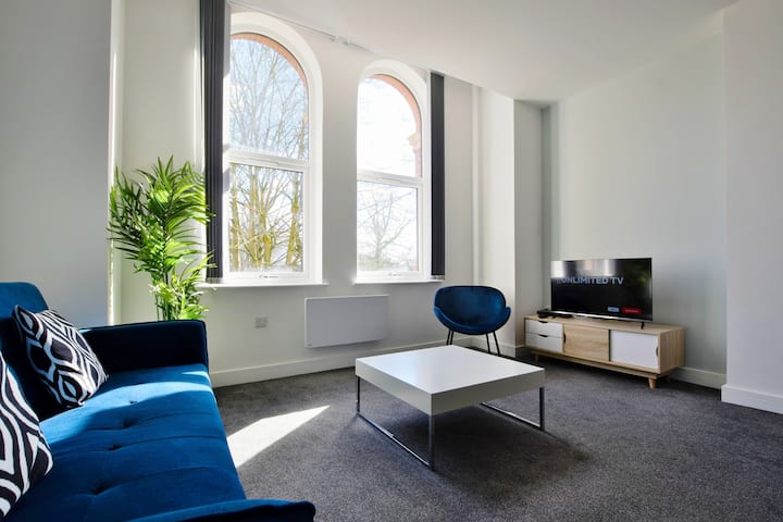 Beautiful Manchester Apartment Near Salford Royal - Salford