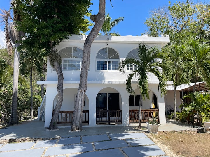 2 Bedroom Apartment - Negril