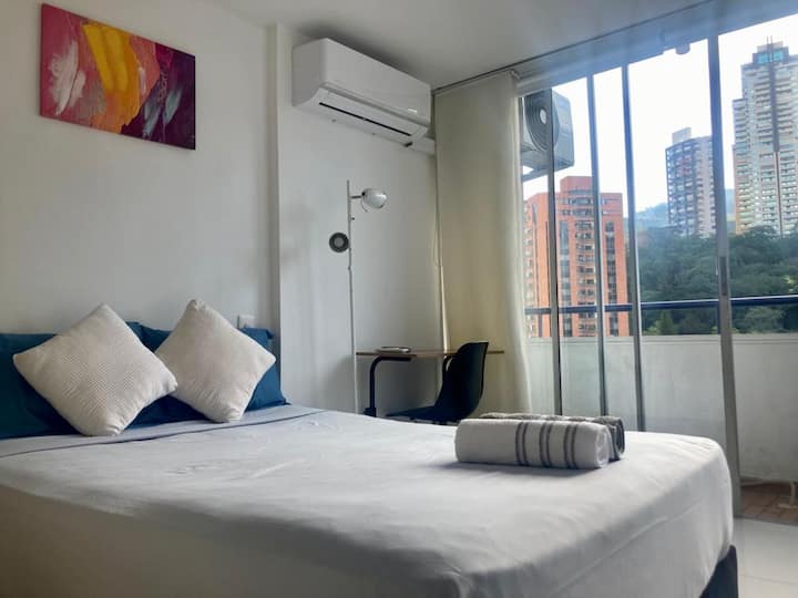 Modern Apto Top Location, With Air Ac - Girón