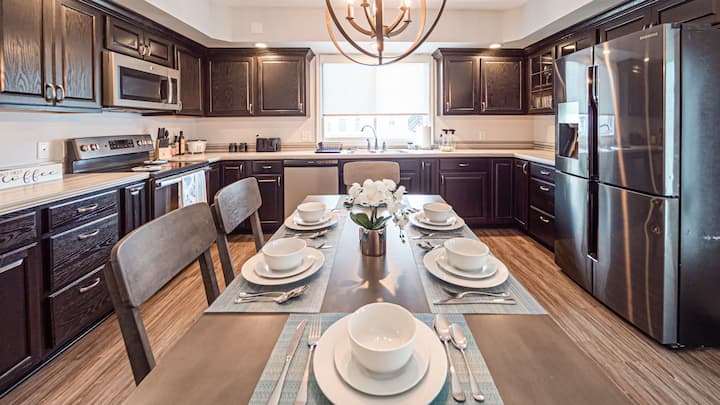 Glamorous Renovated Modern Home - Evansville, IN