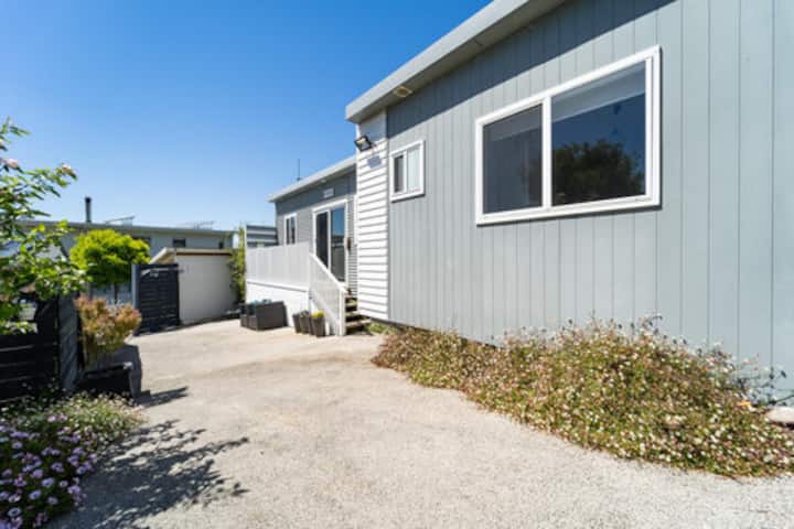 Seascapes Cottage - Bridport, Australia