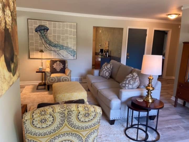 Welcome Home - Chatham, IL