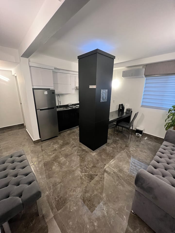 Depto. Centro Monterrey Torre Titan #9 - Monterrey