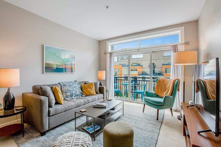 Fabulous Penthouse in Seattle! - Condominiums for Rent in Seattle ...