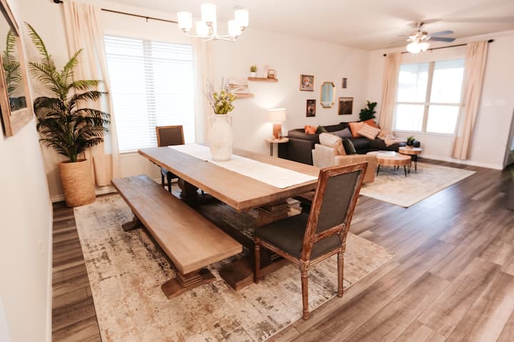 The Vineyard - College Station, TX