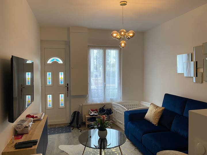 Maison De Ville Familiale, Avec Terrasse - Deauville