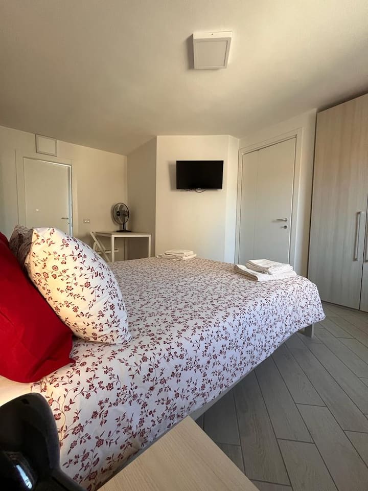 Bilocali,8 - Belsorrisovarese B&b & Apartments - Varese
