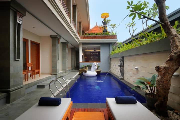 Spacious Place In Center Point Seminyak - Kuta