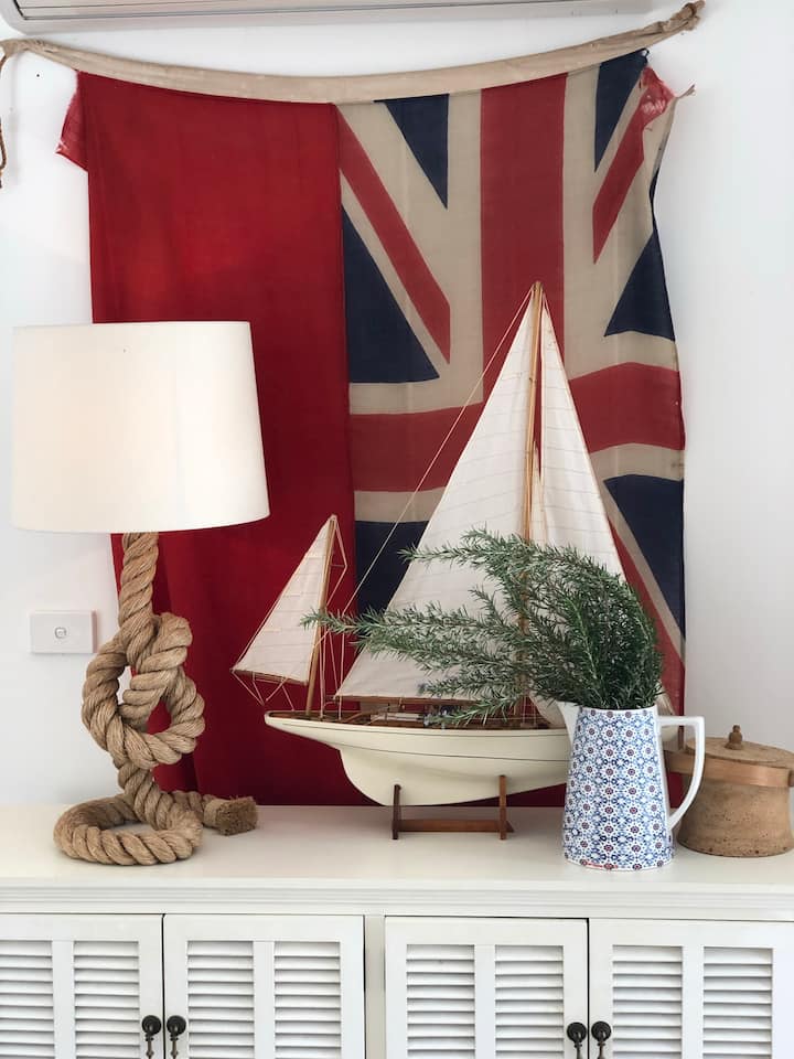 Captain Sloan’s Seaside House - Shoreham