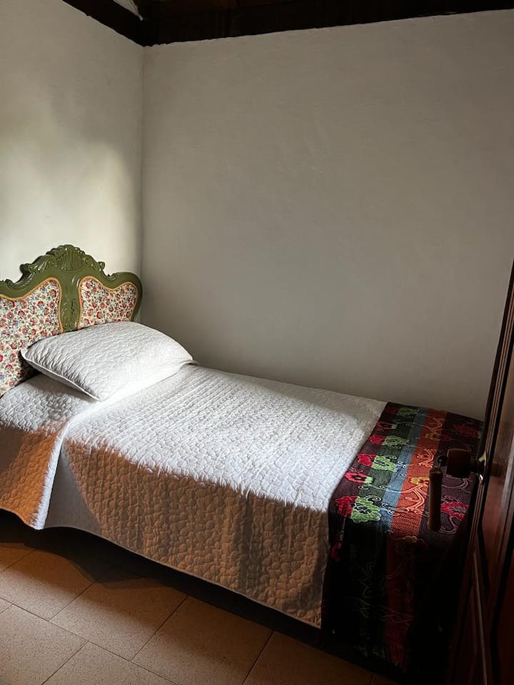 Habitación Sencilla Finca Fusa - Fusagasugá