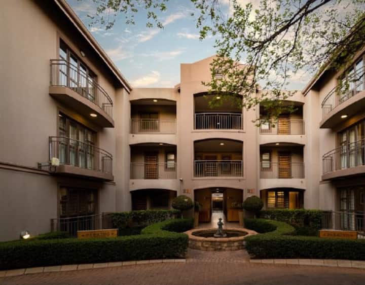 Cozy Apartment In Hatfield - Pretoria