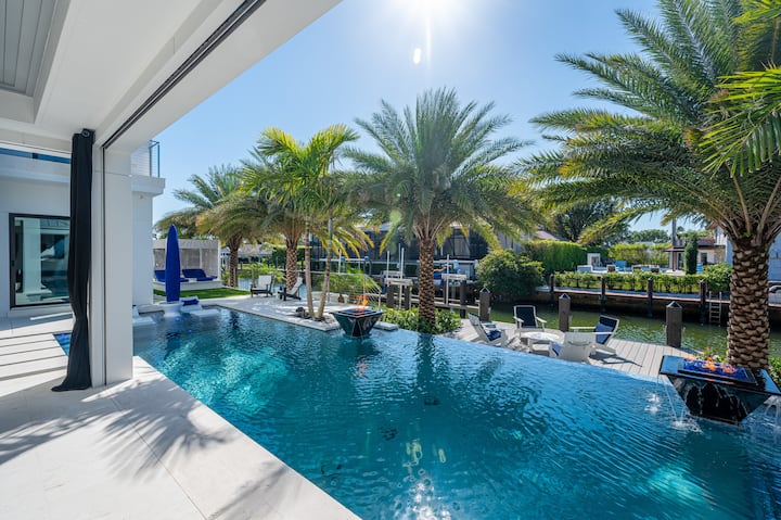 Naples Waterfront Rental Apartments For Rent In Naples, FL With