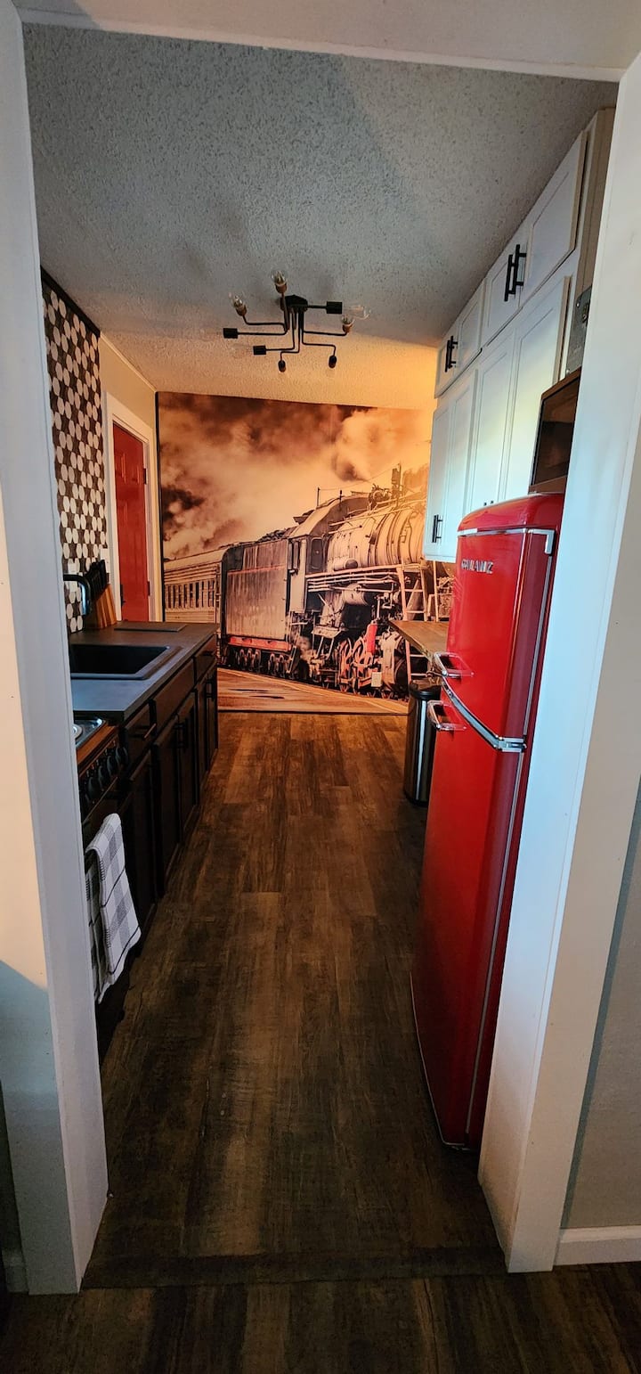 Station A : Cozy & Convenient - Downtown & Hpu - Brownwood, TX