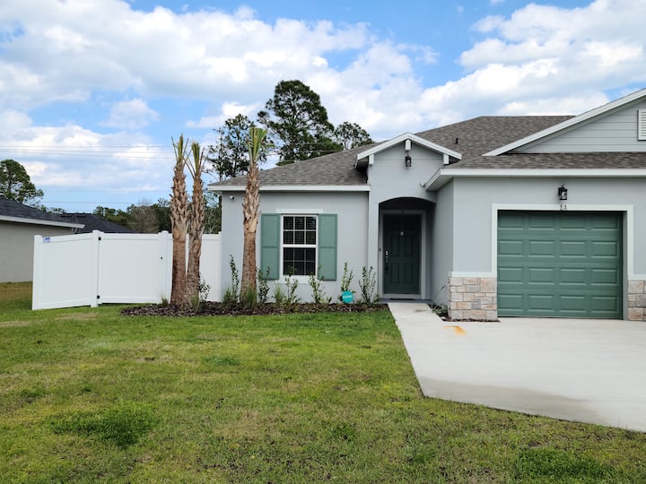Cozy Home In Seminole Woods Palm Coast - Palm Coast, FL