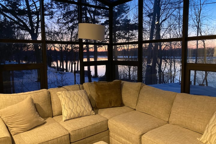 Lakefront Home With Private Room! - Wisconsin