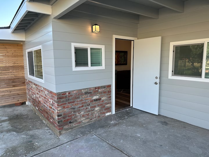 Downtown Ag - 1 Bed 1 Bath - Grover Beach, CA