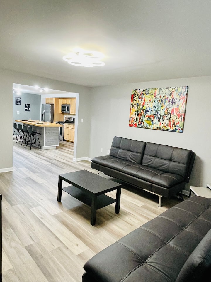 2 Br In The Heart Of Hoboken-easy Access To Nyc - Brooklyn, NY