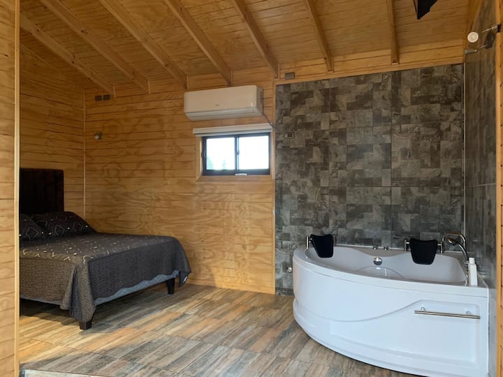 Agradable Minicasa Con Jacuzzi Para 2 Personas - Dalcahue