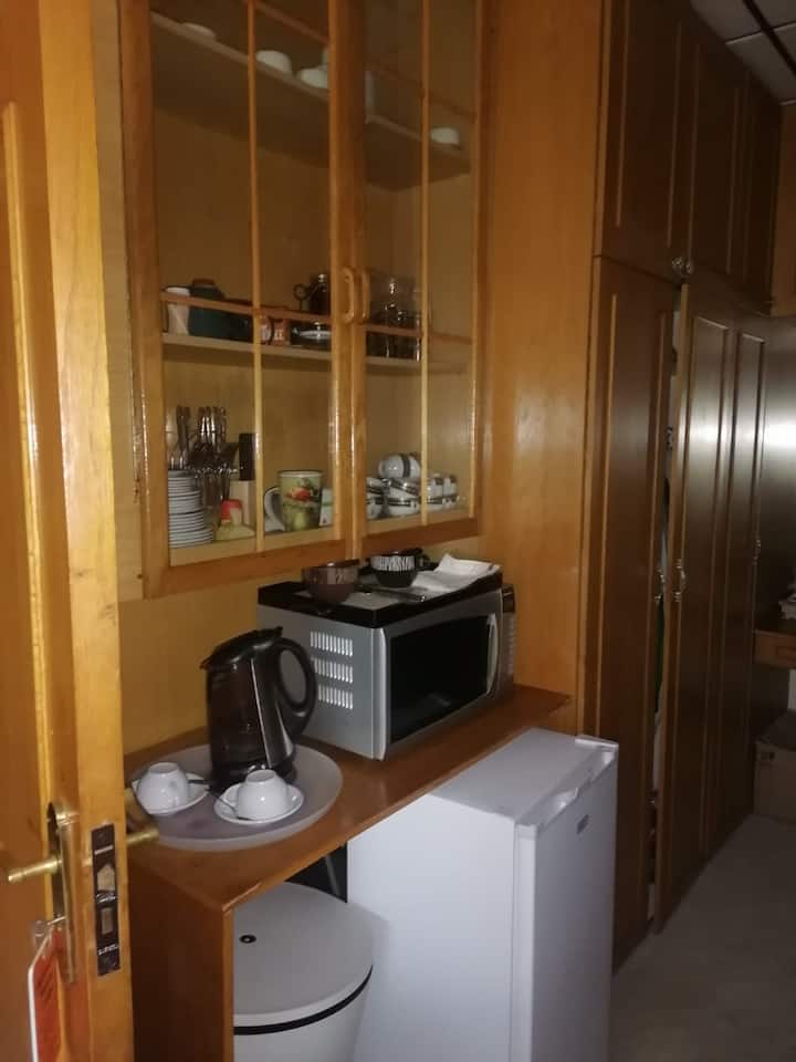 Hml/the Albatross - Mthatha