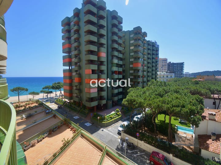 Superbeach 4j - Platja d'Aro