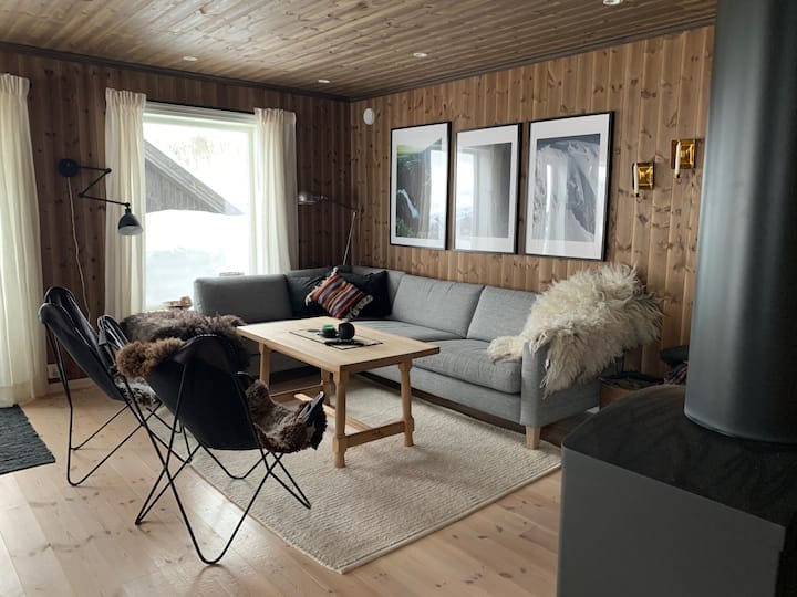 Koselig Hytte Over 2 Etasjer. - Rauland