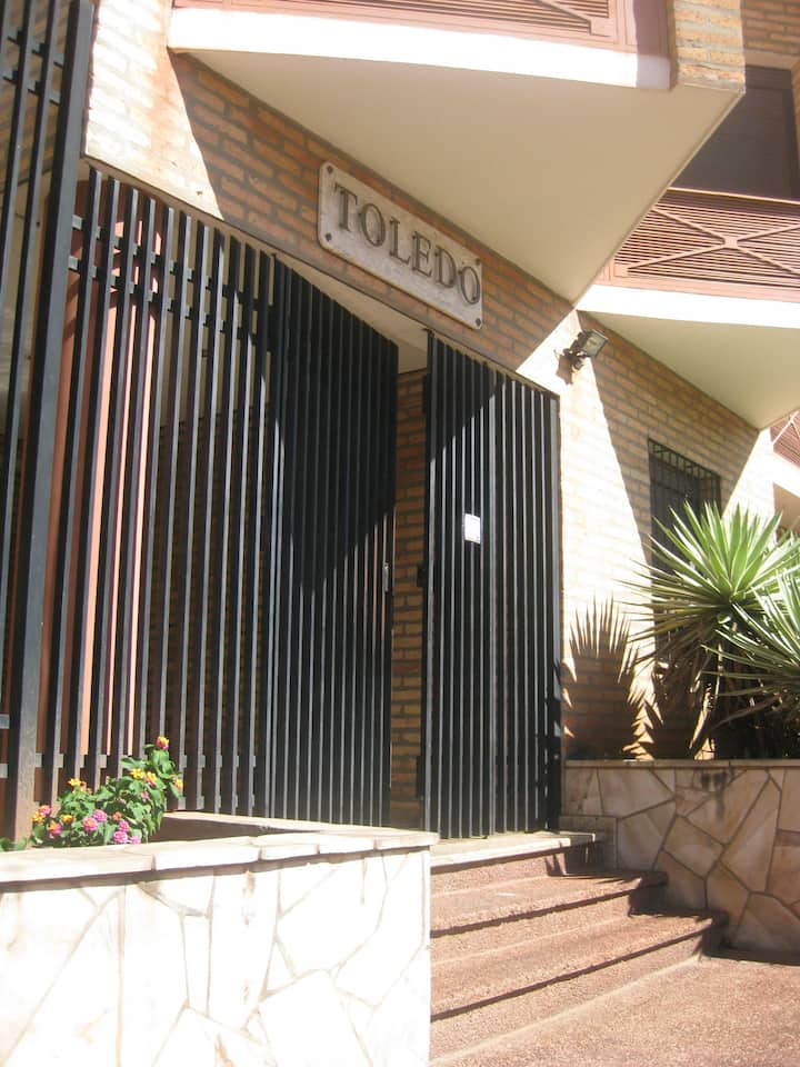 Hermoso Dpto. Mono-ambiente 5-c - Asuncion