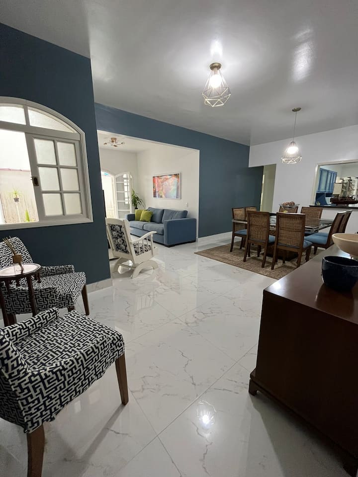 Apartamento Com Quintal - Itaguá - Ubatuba