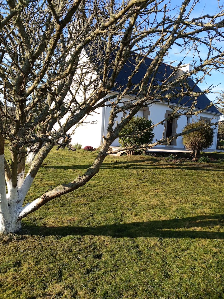 Grande Maison Familiale,à 5min à Pied De L'océan - Trégunc