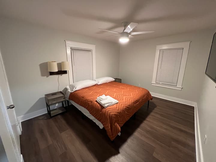 @4 Great Room For Short/long Stays - Greensboro, NC